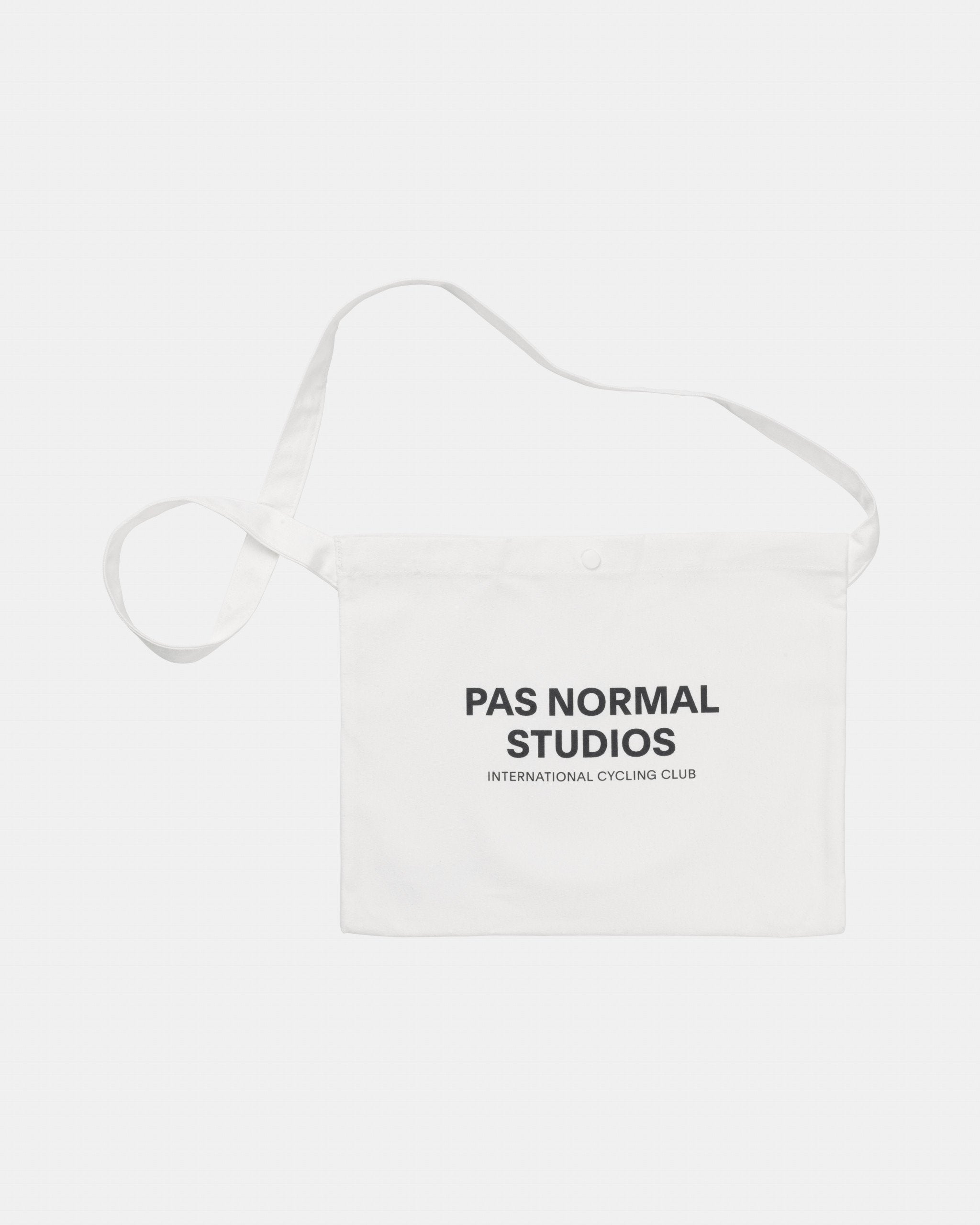 Pas Normal Studios | PNS Musette | RAPPORT OSAKA